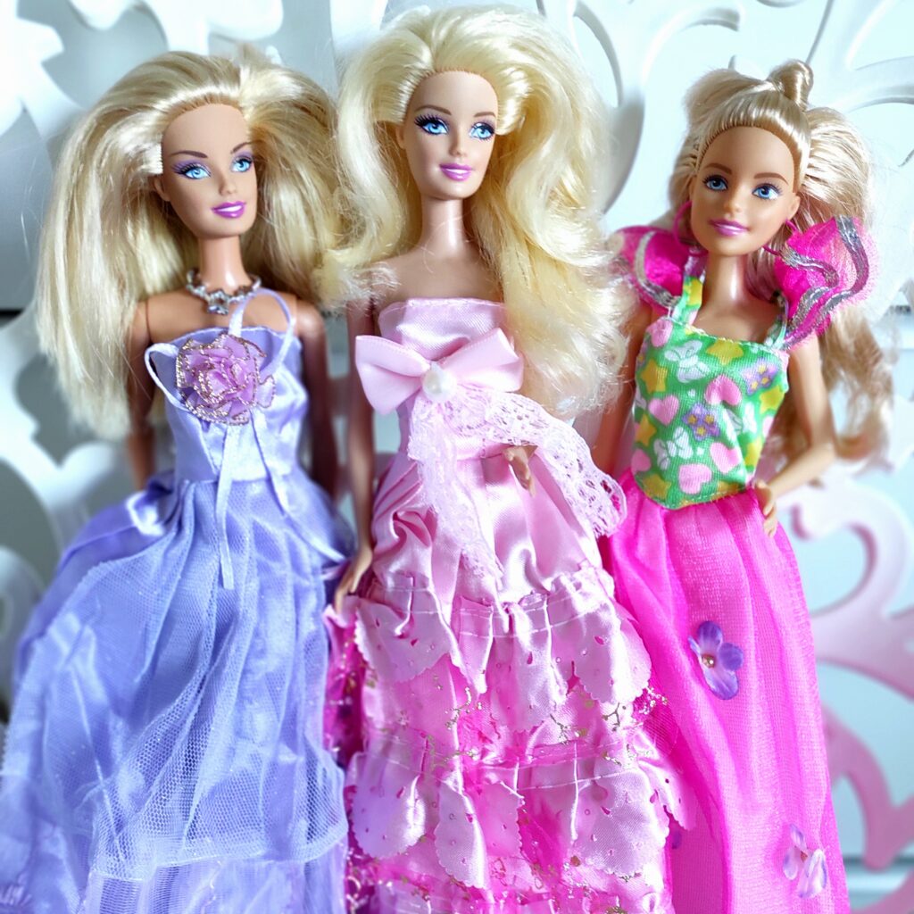 Oblečení na Barbie - Doplňky pro panenky